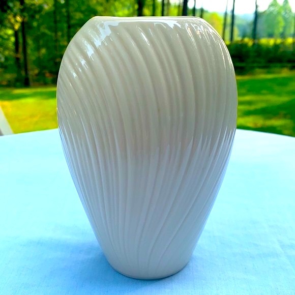Lenox | Design | Lenox China Mirage Small Vase | Poshmark